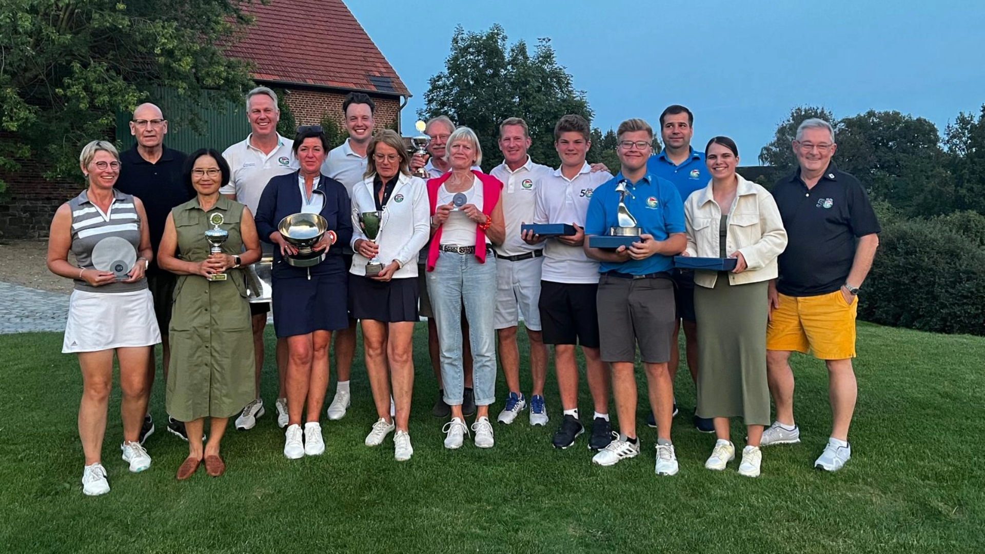 Clubmeisterschaften 2024: Wir feiern die Clubmeister Claudia Born und ...